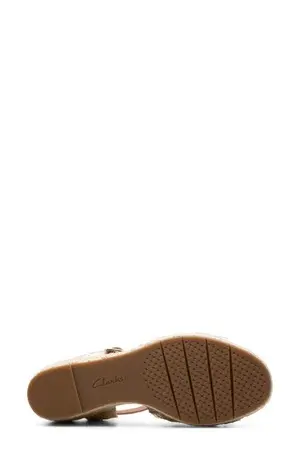 Clarks Sabina Platform Wedge Sandal - Champagne