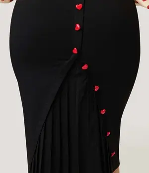 Unique Vintage Pencil Skirt With Pleated Kick Vent
