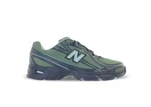 NEW BALANCE 740 Sneakers