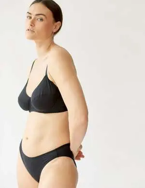 Araks Beau Underwire Bra - Black