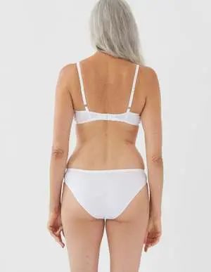 Araks Briar Bralette - White