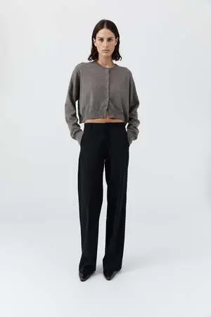 ST. AGNI Cashmere Relaxed Cropped Cardigan - Doe