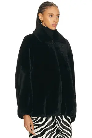 Nour Hammour Plush Bomber Jacket - Noir