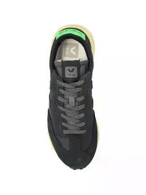 VEJA Rio Branco Sneakers - Black