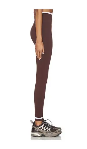 The Upside Form Seamless 25in Midi Leggings - Brown