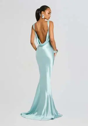 Retrofete Vinicia Gown