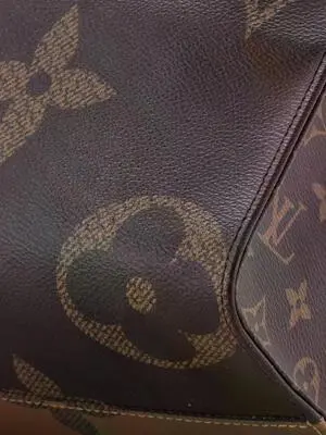 LOUIS VUITTON Onthego Reverse Monogram Giant Mm Tote Bag