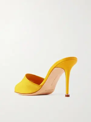 Manolo Blahnik Larache 90 Suede Mules - Yellow