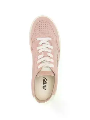AUTRY Medalist Panelled Sneakers - Pink