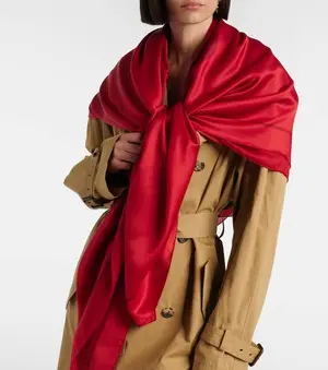 Saint Laurent Cassandre Printed Silk Charmeuse Scarf - Red