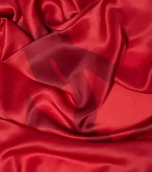 Saint Laurent Cassandre Printed Silk Charmeuse Scarf - Red