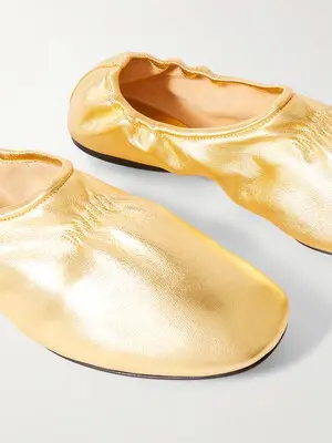 Alaïa Metallic Leather Ballet Flats - Gold