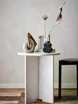 BLOOMINGVILLE Henaj Vases