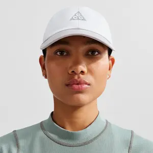 Nike Club Unstructured Cap - Grey
