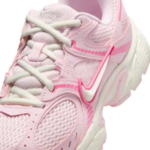 Nike V5 Rnr Sneakers - Pink