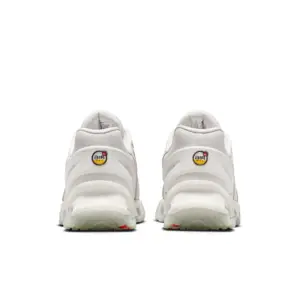 Nike Air Max Dn8 Leather Sneakers - Grey