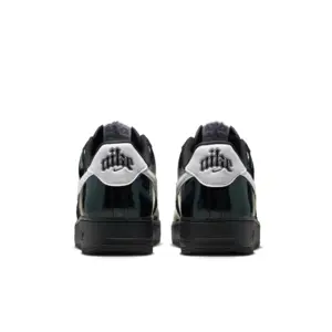 Nike Air Force 1 '07 Lv8 Sneakers - Black
