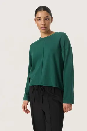 SOAKED IN LUXURY Slspina Boxy Fit Pullover - Rain Forest