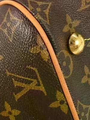 LOUIS VUITTON 2013 Gm Tivoli Handbag