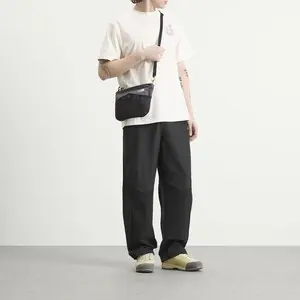 The North Face Clyffe Shoulder Bag