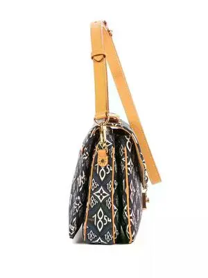 LOUIS VUITTON Pochette Métis Cross Body Bag - Blue