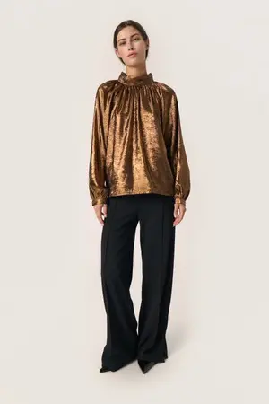 SOAKED IN LUXURY Slelvie Funnel Neck Blouse