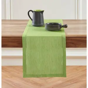 SOLINO HOME Linen Table Runnermilan Chambray Lime Green