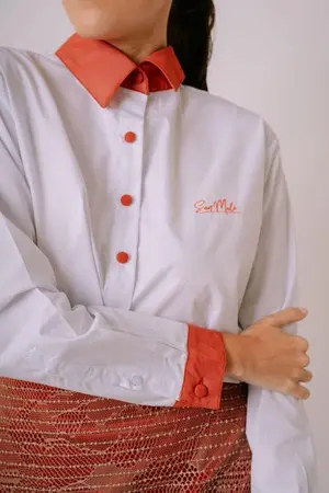 SAN MALO Cropped Button-down Shirt With Contrast Cuffs