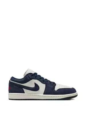 JORDAN 1 Suede Low Sneakers - Blue