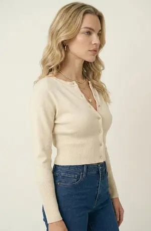 MODENAIRE Fitted Pearlized Button Ribbed Cardigan