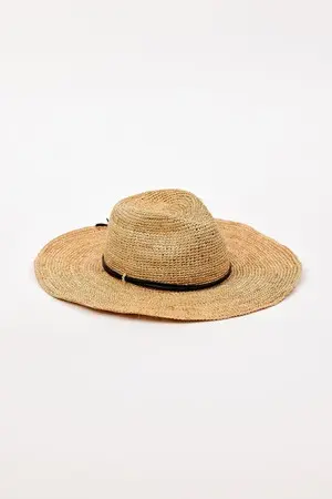 Hat Attack Raffia Crochet Continental Natural/black