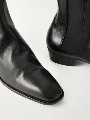 Saint Laurent Stanton Leather Chelsea Boots