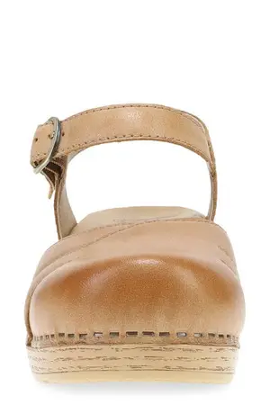 Dansko Margreta Clog - Honey