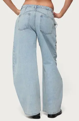 EDIKTED Jolie Low Rise Barrel Leg Jeans