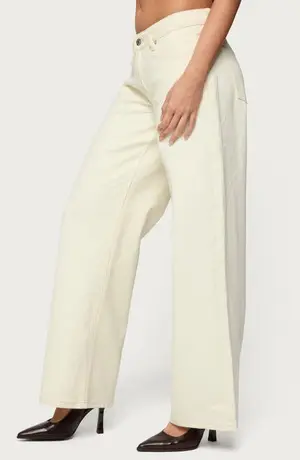 EDIKTED Roman Baggy Low Rise Wide Leg Jeans - Cream