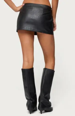 EDIKTED Belted Low Rise Faux Leather Cargo Skort