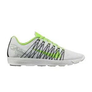Nike Lunaracer+ 3 Sneakers