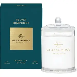 GLASSHOUSE FRAGRANCES Scented Candle - Velvet Rhapsody