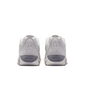 Nike Lebron Witness Basketball Shoes - Grey