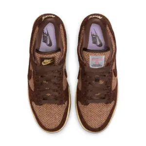 Nike Dunk Low X Harris Tweed® Sneakers