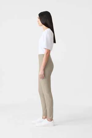 Mackage Navi-su Fitted Lamb Suede Legging - Grey