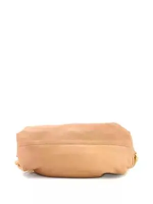 Bottega Veneta The Chain Pouch Leather Teen Shoulder Bag - Neutrals