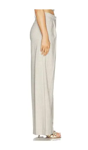 L'Agence Allanah Mid Rise Pleated Trousers