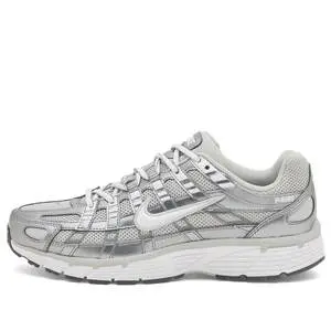Nike P-6000 Met Sneakers