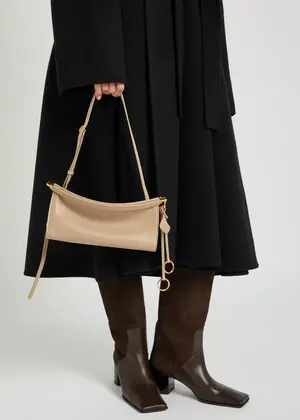 Alaïa East West Leather Shoulder Bag - Sand