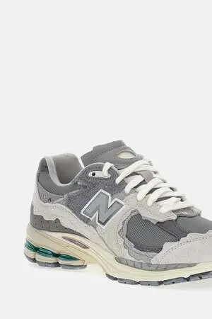 NEW BALANCE Protected M2002 Sneakers - Grey