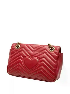 Gucci Medium Gg Marmont Matelassé Leather Shoulder Bag - Red