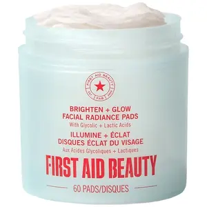 FIRST AID BEAUTY Brighten + Glow Facial Radiance Pads - One-color