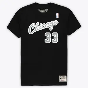 Mitchell & Ness Scottie Pippen Chicago Bulls Hardwood Classics Reload 3.0 T-shirt - Black