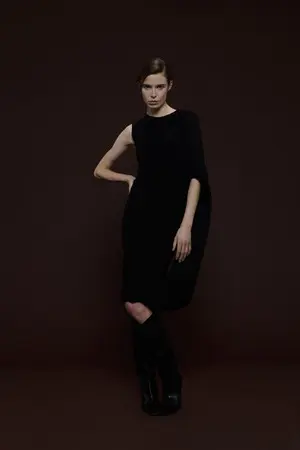 LEEM Asymmetric Shoulder Knit Dress